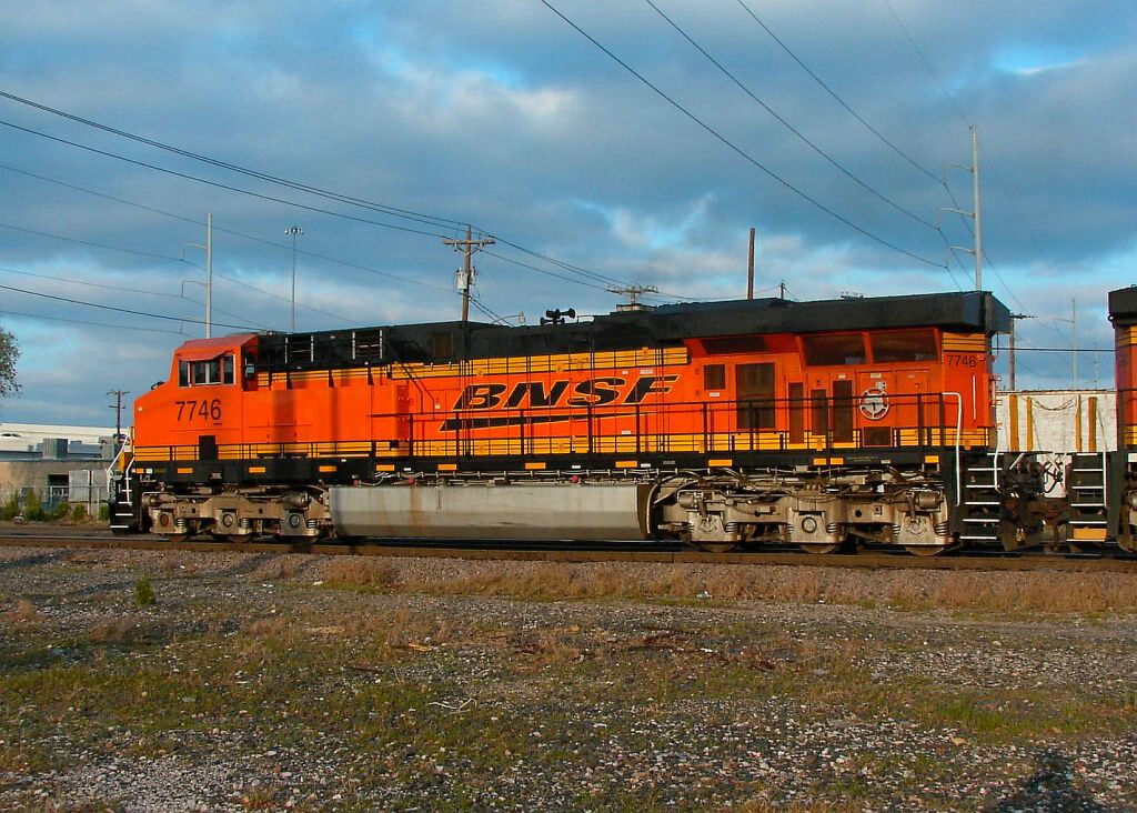 BNSF 7746